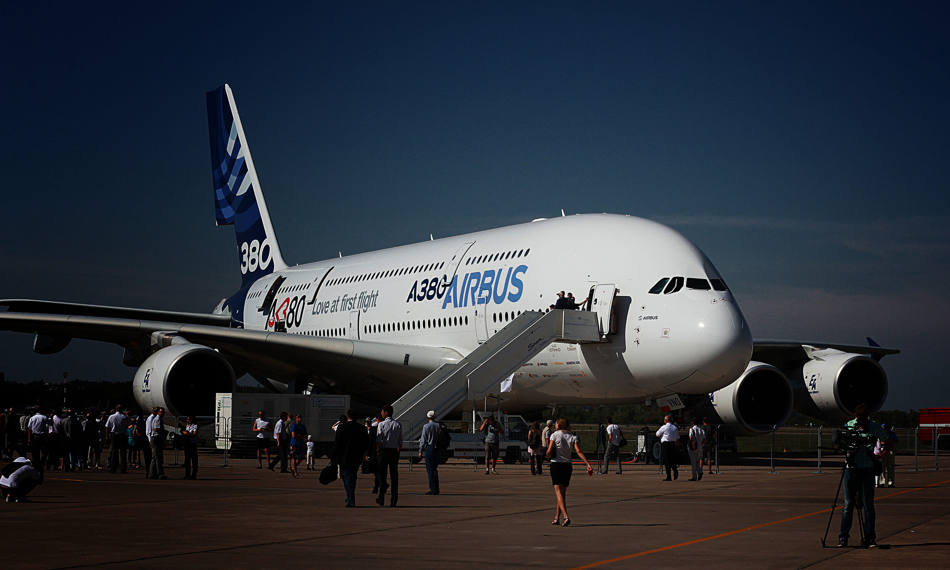 8 Tipps für Langstreckenflüge: wie man den Flug angenehm macht